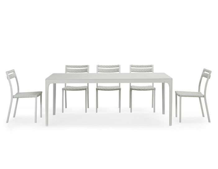 Play | Rectangular dining table | Ethimo